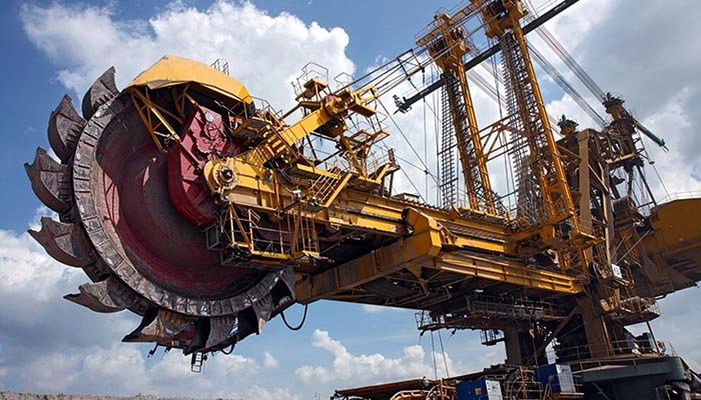 Floating system: Ungrounded systems for maximum availability